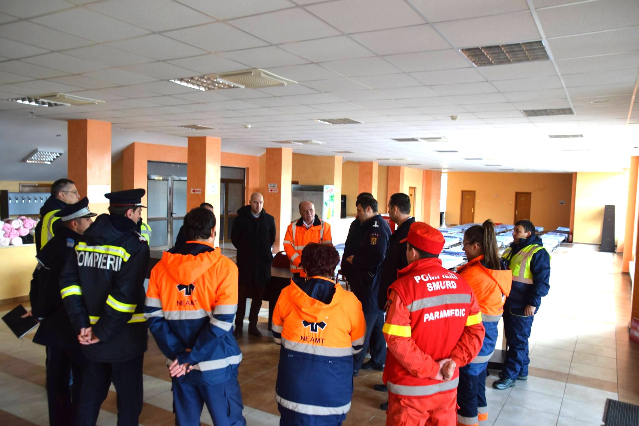 Simulare de cutremur la Sala Polivalentă - Realitatea Media